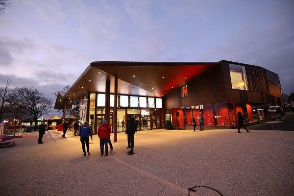 CINEMA LE GRAND LUX - Office de Tourisme du Pays des Herbiers